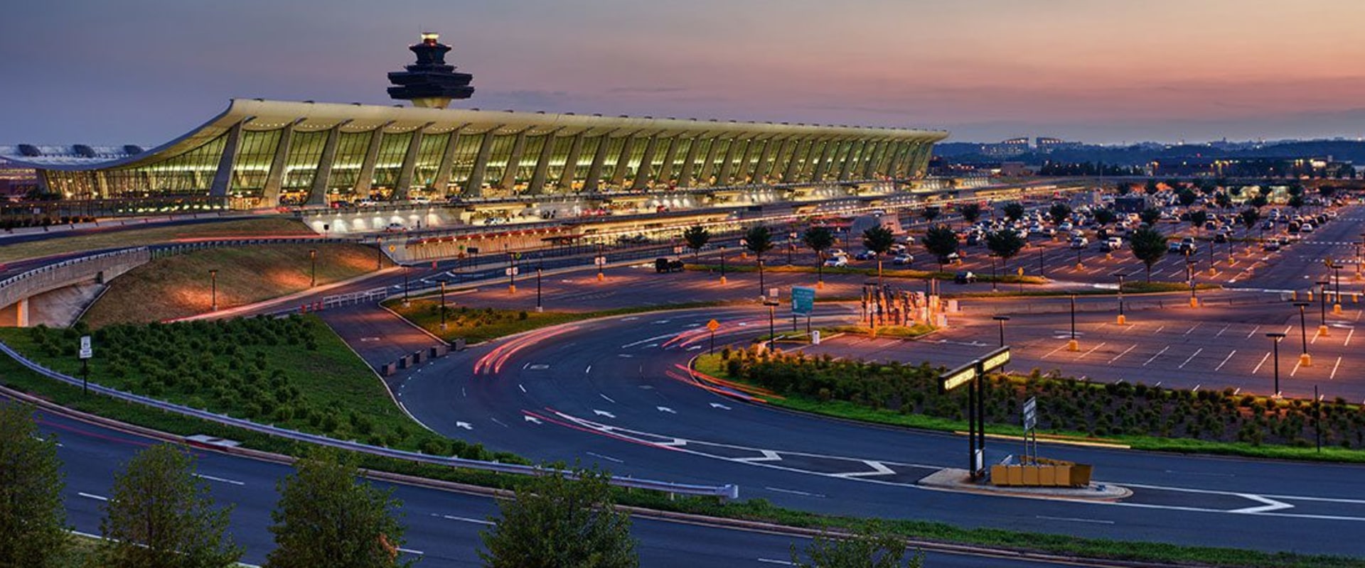Getting from Dulles Airport to Washington DC: A Comprehensive Guide